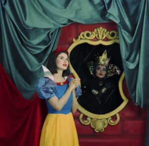 Margarita Zingg caracterizada de Blancanieves - El Archivo